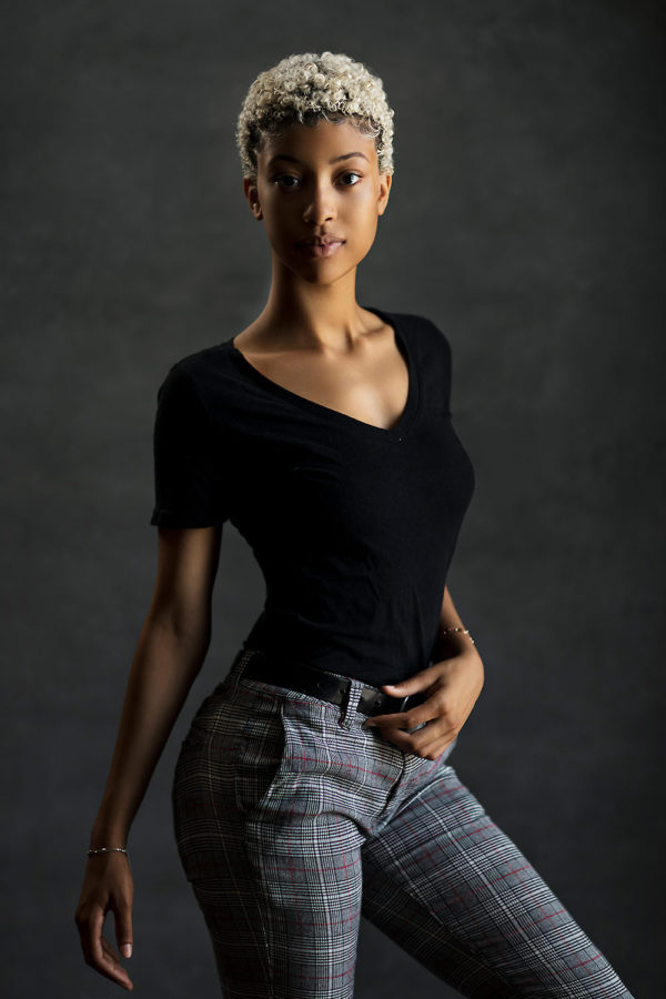 What is Split Lighting Technique and How to Use it in Portrait ...